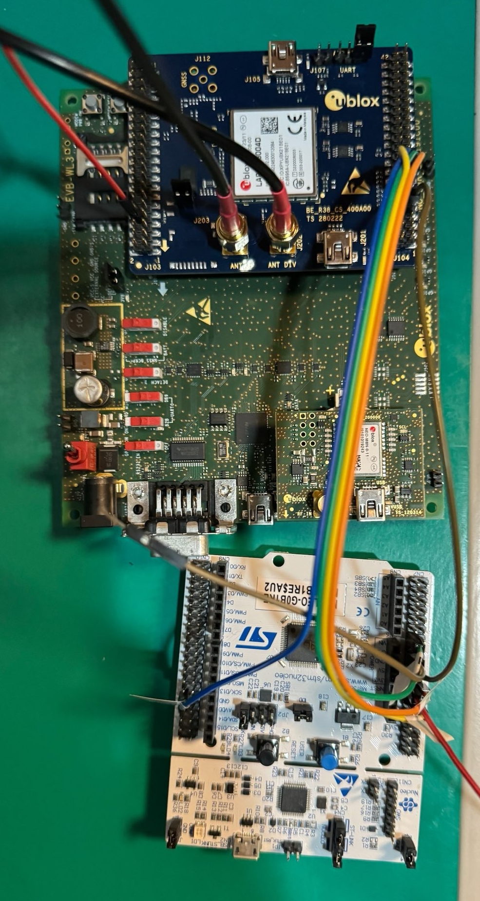 Output Uart Txd Rxd Cts And Rts From B2b Connector J104 Of Evk R6 Evk L6